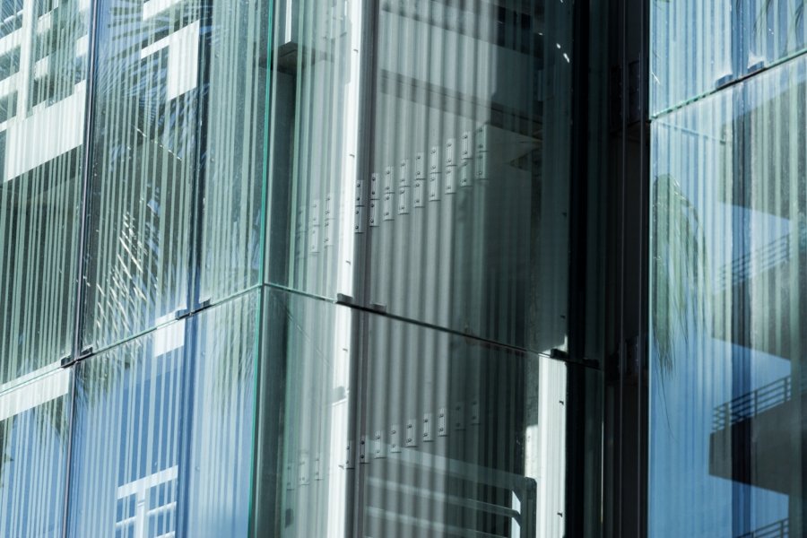 Rene Gonzalez's Little GLASS Condo Tower is Done - Gridics
