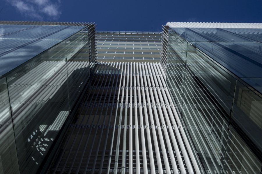 Rene Gonzalez's Little GLASS Condo Tower is Done - Gridics